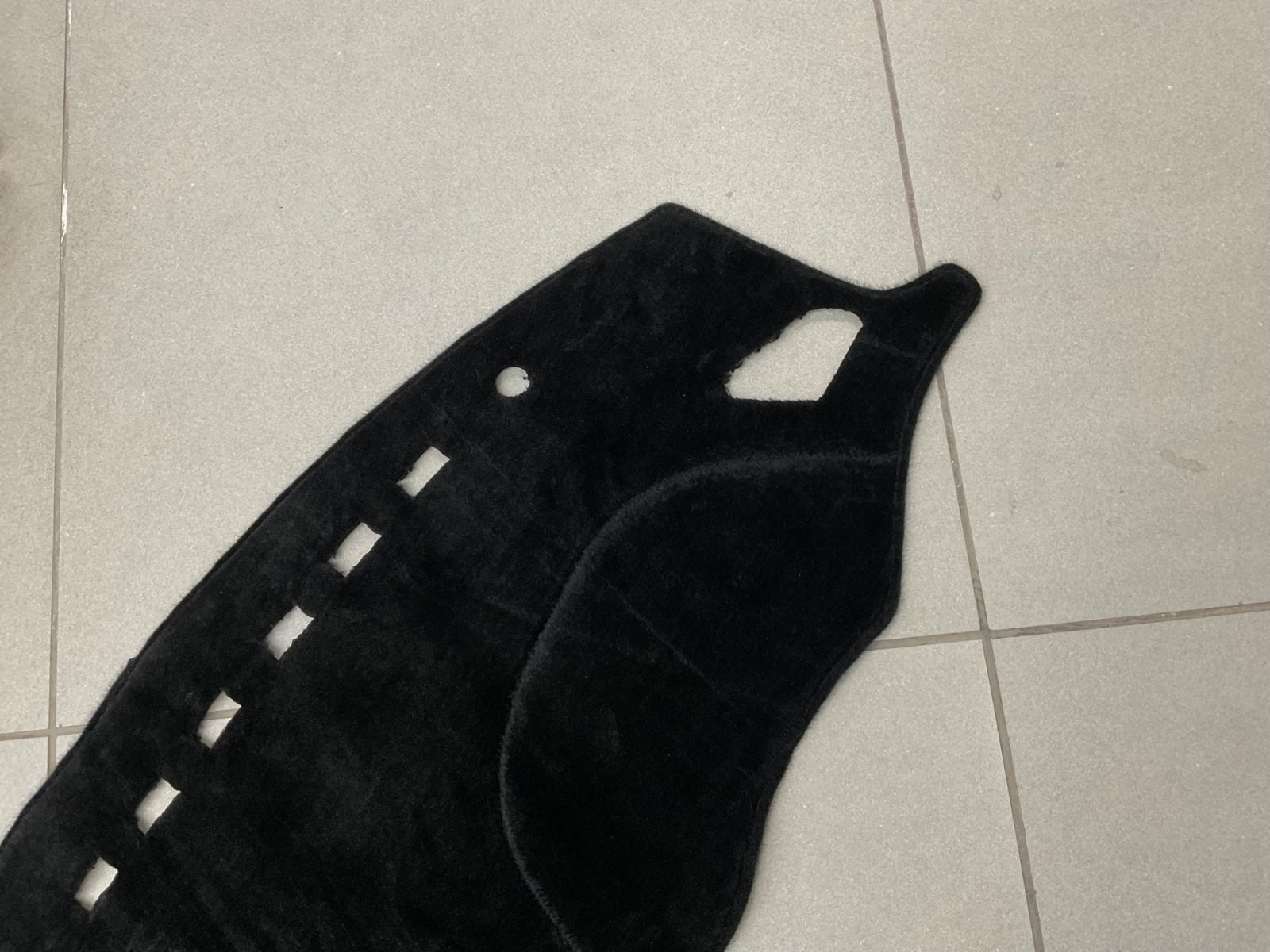 Suzuki Swift 2017-2026 Dashboard Carpet Mats – Sun & Heat Protection ...